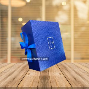 Collapsible Rigid Box with Tie | Blue Lattice Plaid | Newlife